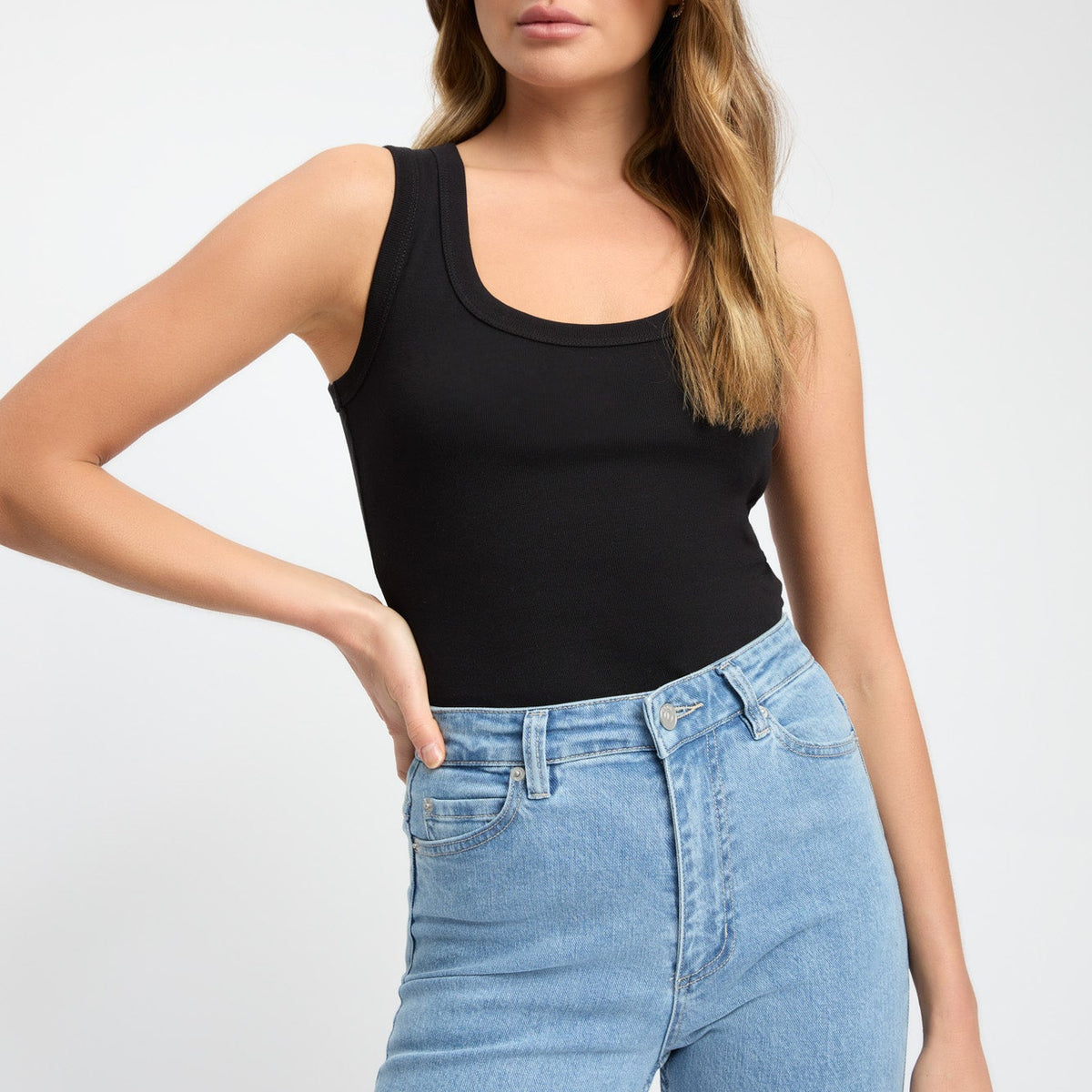 Erin Long Line Tank – USA KOOKAÏ